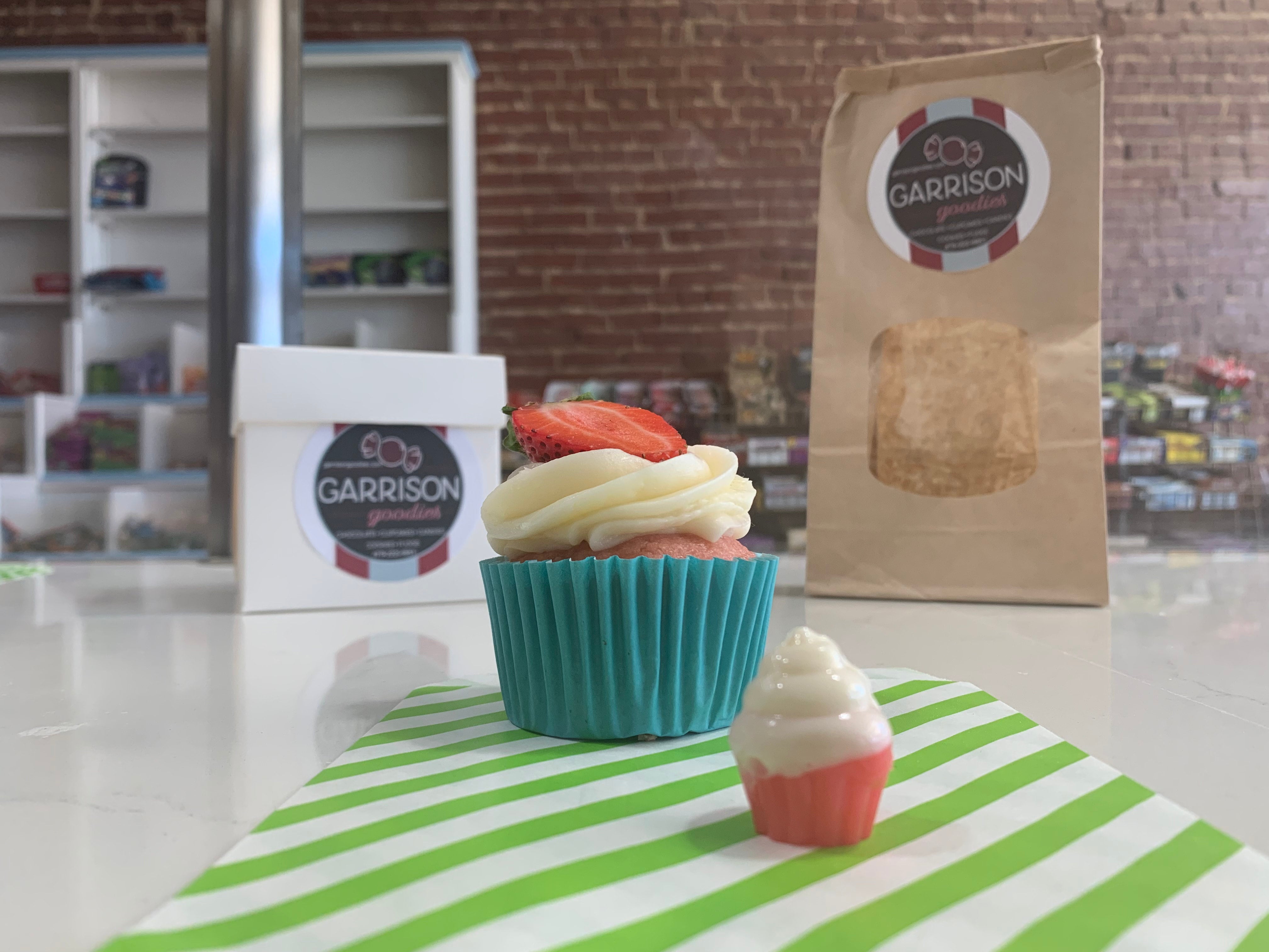 Build-Your-Own Cupcake | Garrison Goodies